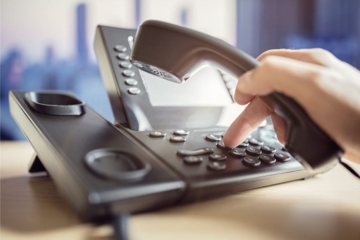 Tips To Choose A Call Center Phone System – SuperAsk